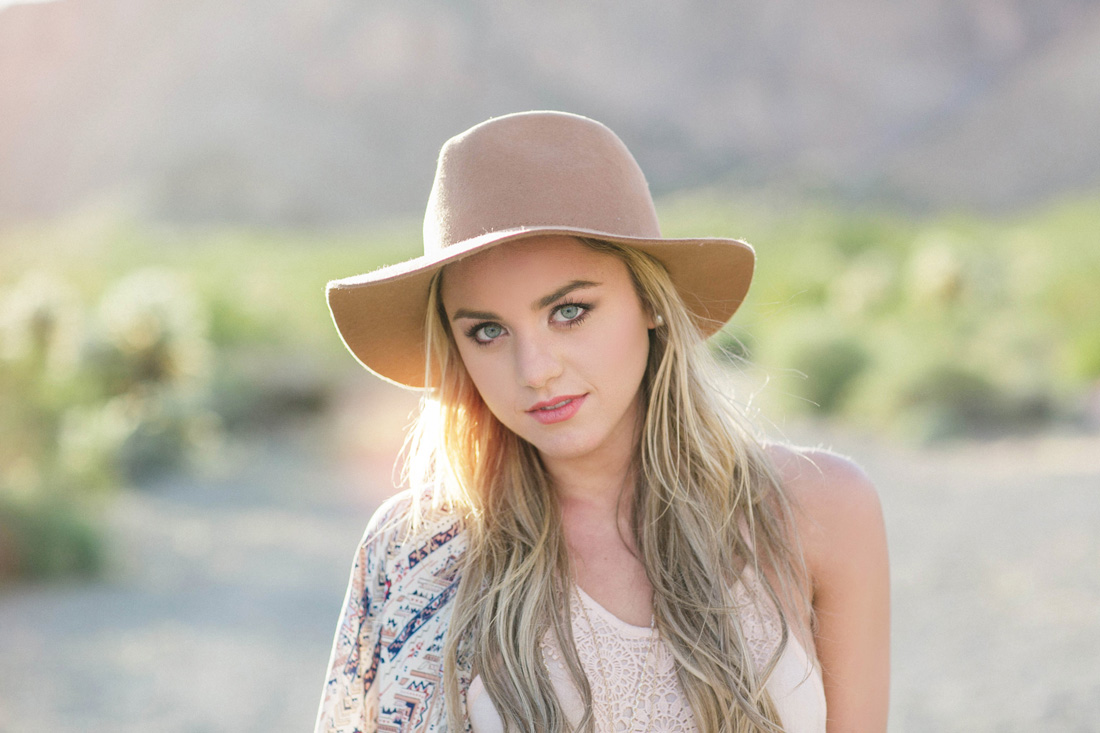 Ellie » Nealy Lanzen | Minneapolis Senior Photographer