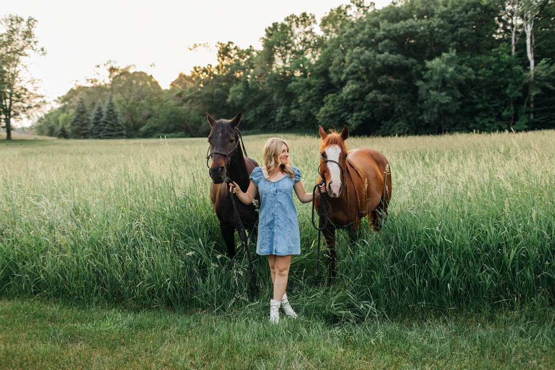 Lydia | Jordan Horse Senior Pictures » Nealy Lanzen | Minneapolis ...