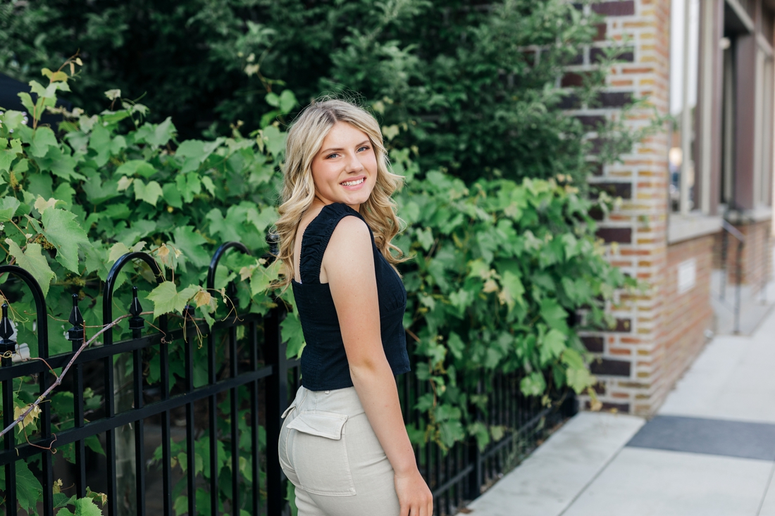 Lydia | Jordan Horse Senior Pictures » Nealy Lanzen | Minneapolis ...